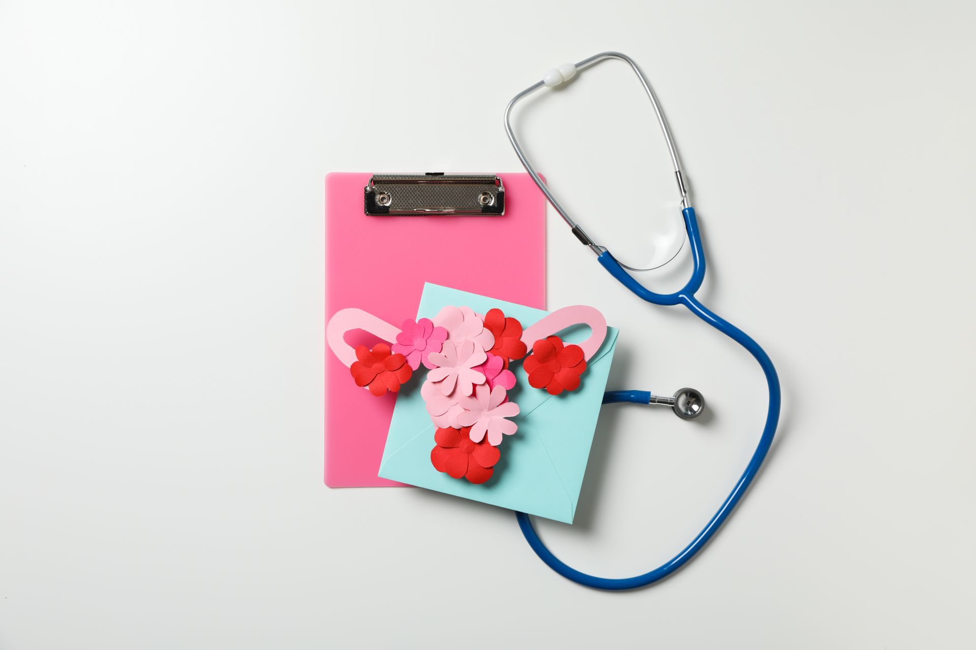 Pachet ginecologie (consultatie, controale, secretii vaginale, analize ...